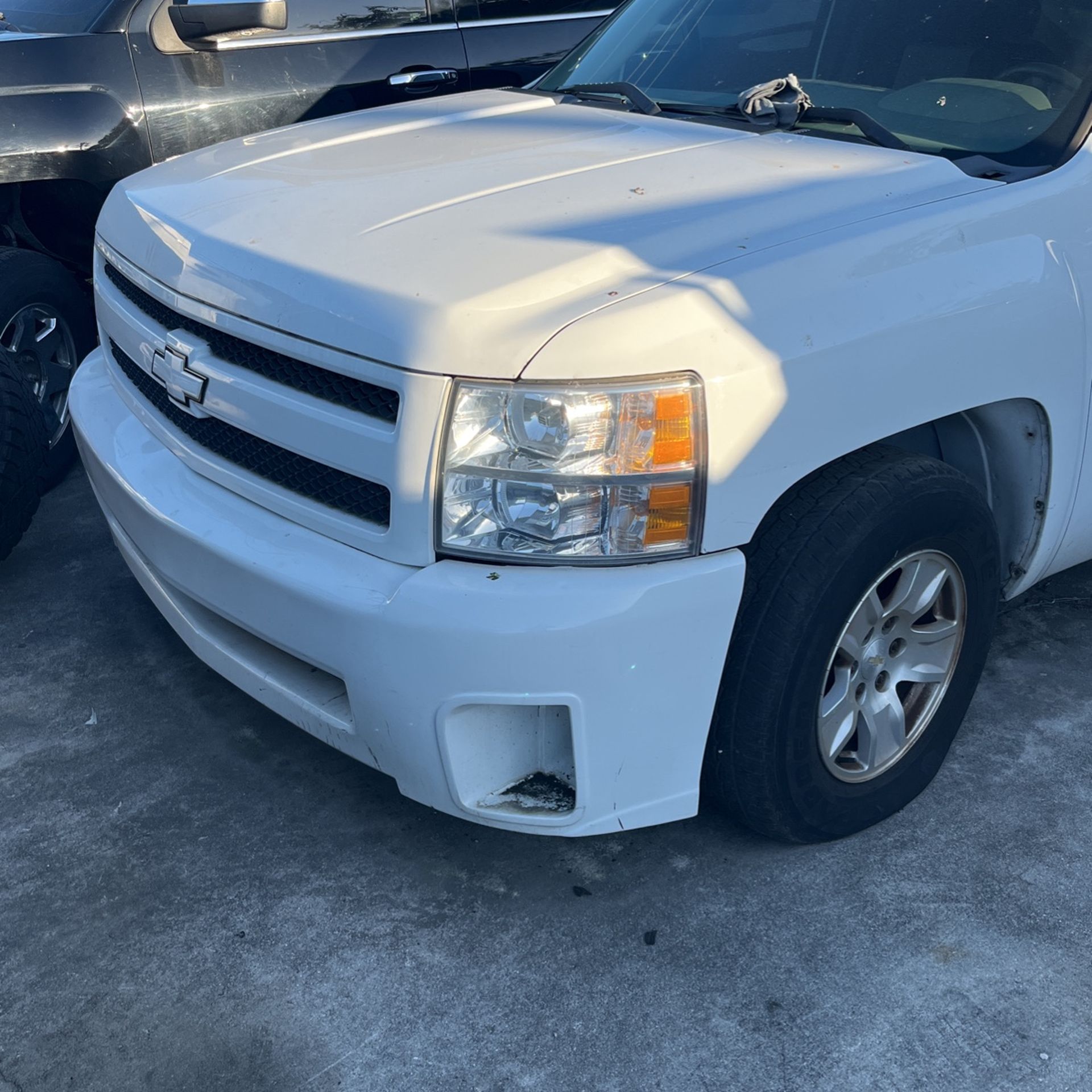 07 Thru 13 Silverado 1500 Front Clip SS Z71 LTZ OEM White Chevy for ...