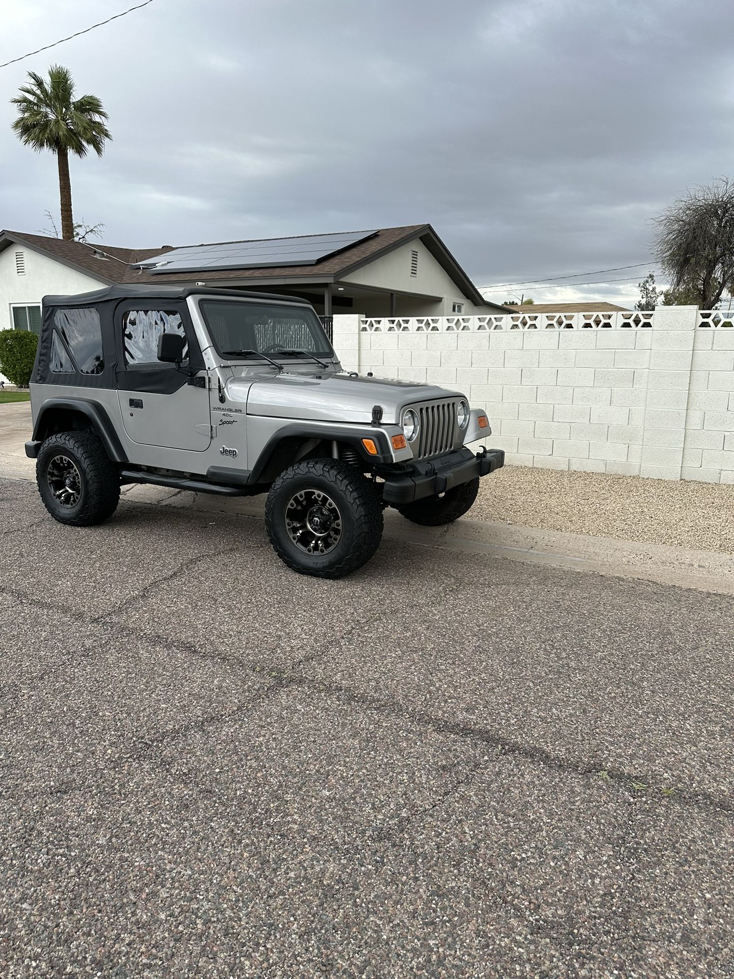 PRISTINE Jeep Wrangler 4x4 Tj for Sale in Phoenix, AZ - OfferUp