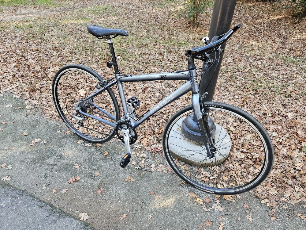 Trek 7.5FX 27-speed Hybrid Bike excellent condition for Sale in Citrus ...