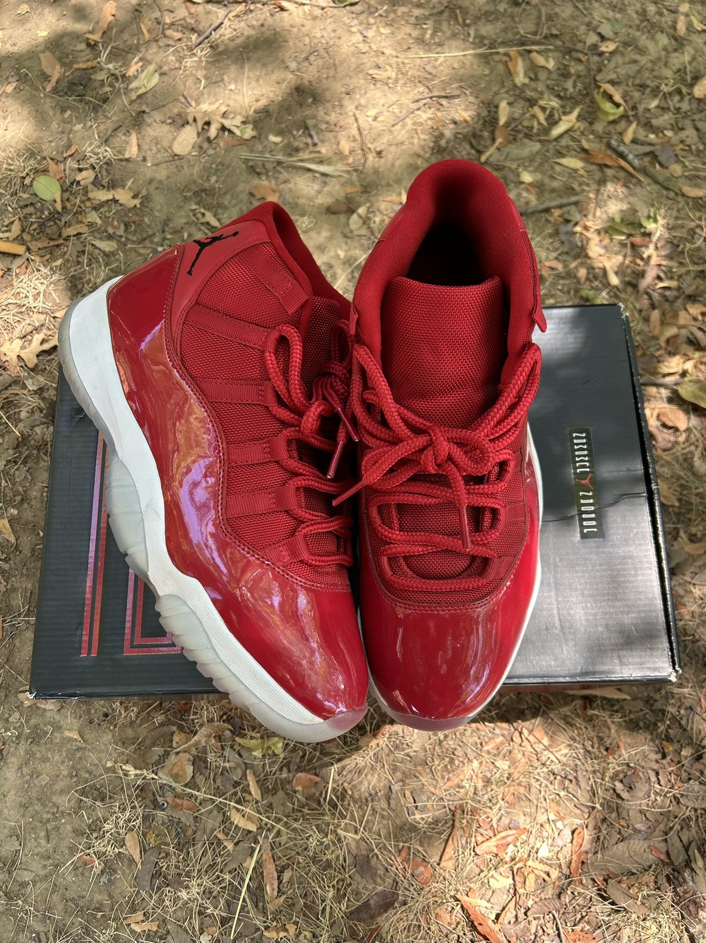Win Like 96 Jordan 11s Size 10.5 for Sale in Sacramento, CA - OfferUp