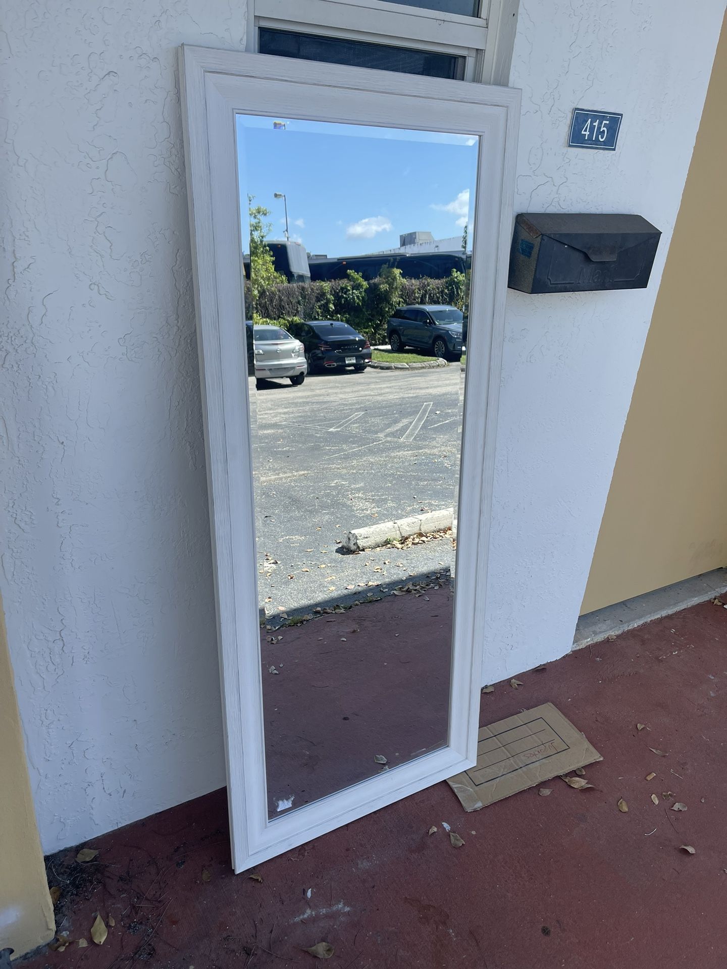 Nice Mirror 27” x 64” For Free for Sale in Halndle Bch, FL - OfferUp