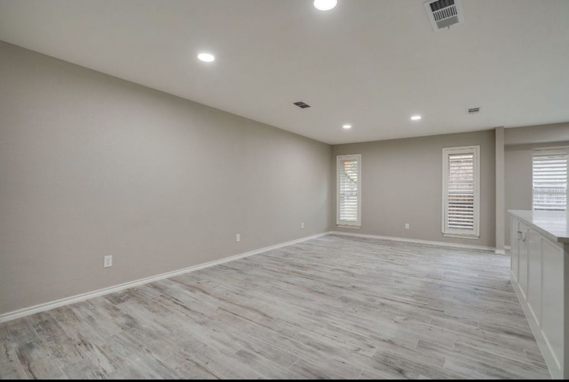 5 Pallets of Brand New Chesapeake Grey MB02 Floor Tile for Sale in ...