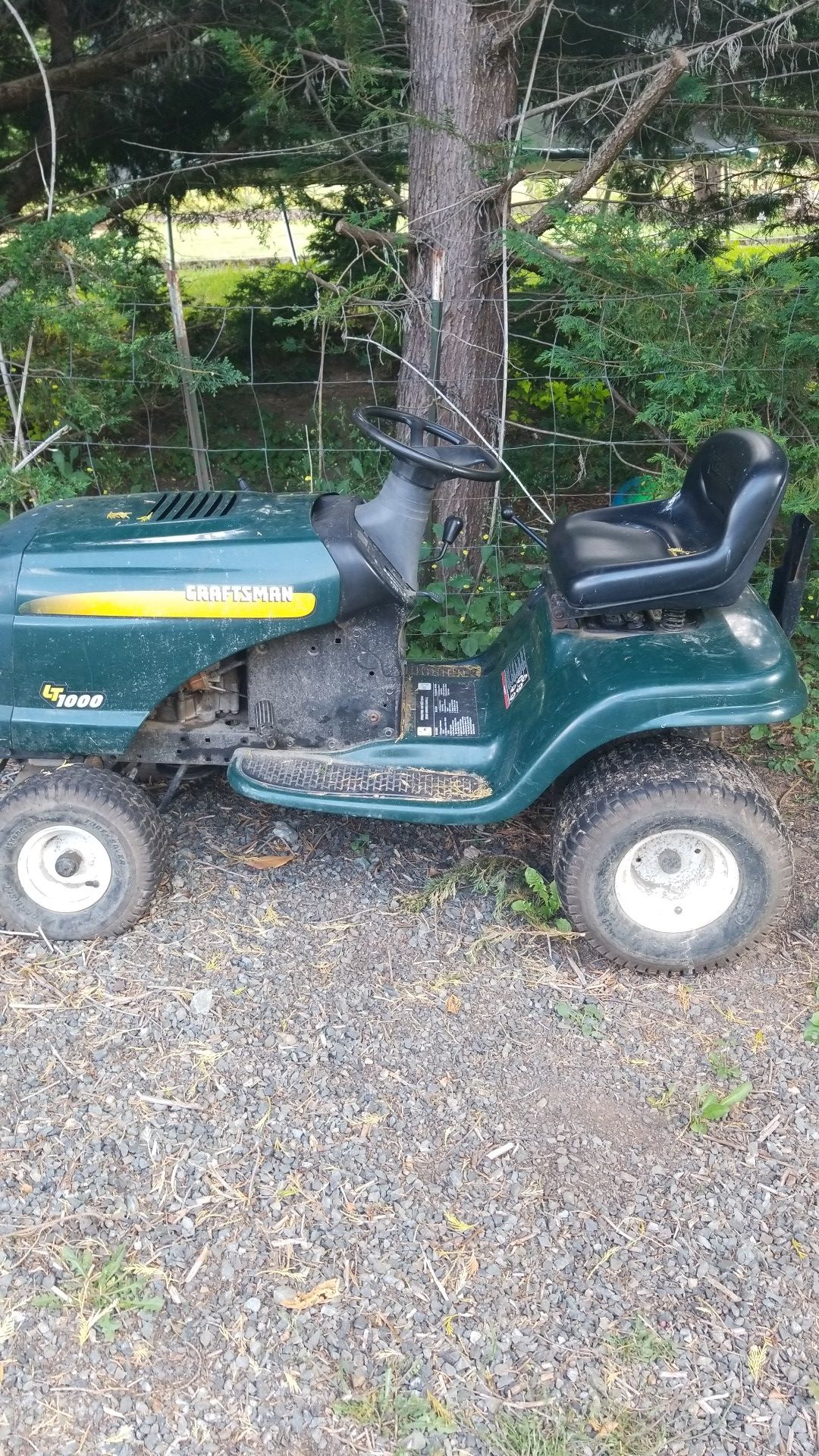 Craftsman LT1000 lawnmower for parts for Sale in Arlington, WA - OfferUp