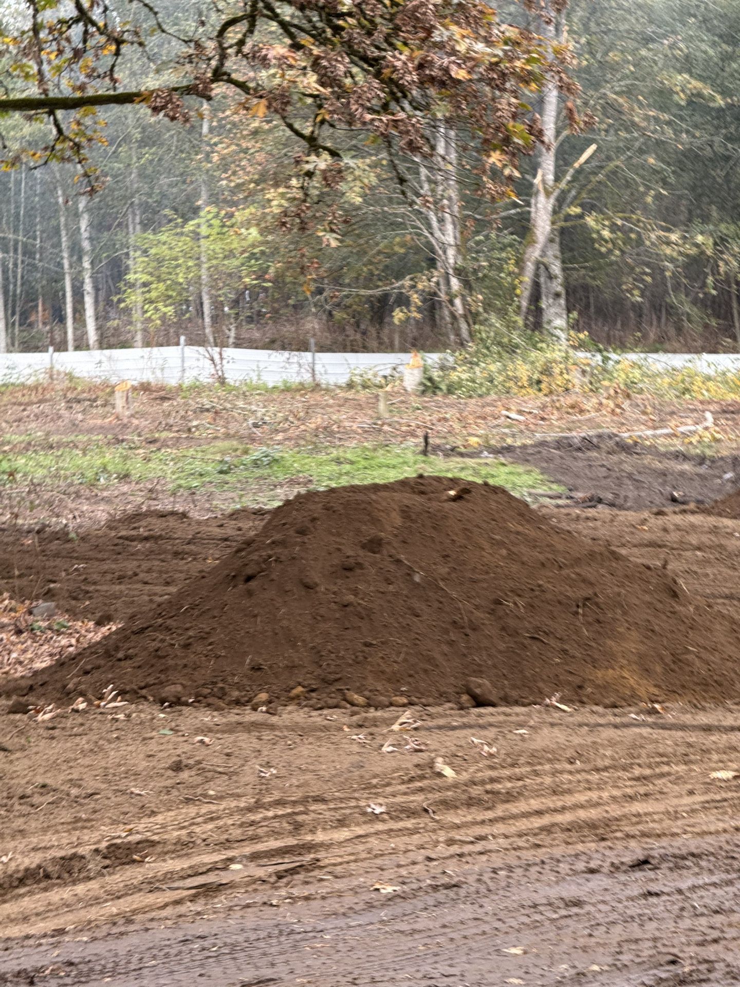Dirt / Topsoil / Structural Fill / Gravel Barrow for Sale in Bothell ...
