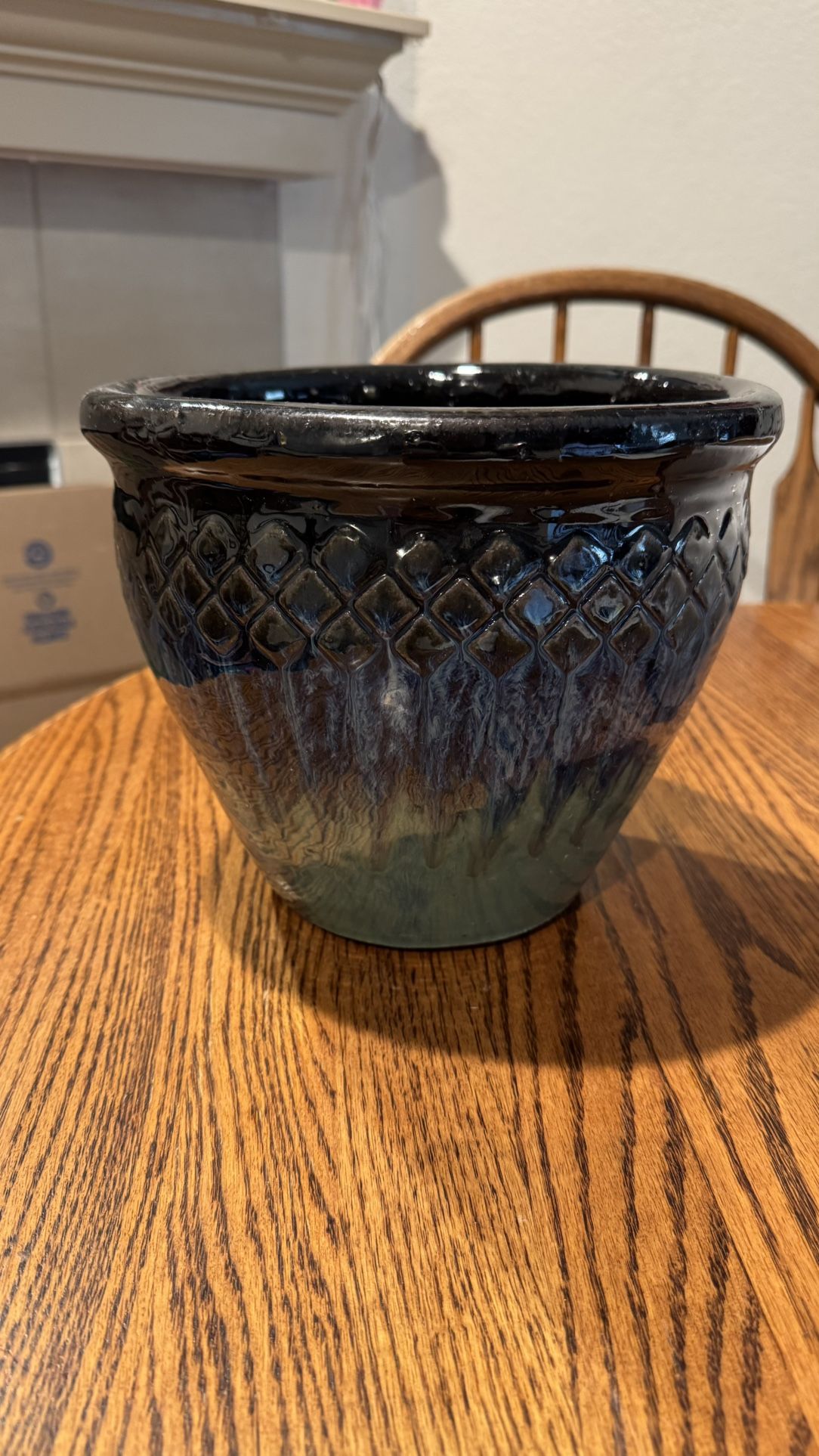 Allen + Roth Outdoor Ceramic Plant Pot for Sale in Colorado Springs, CO ...