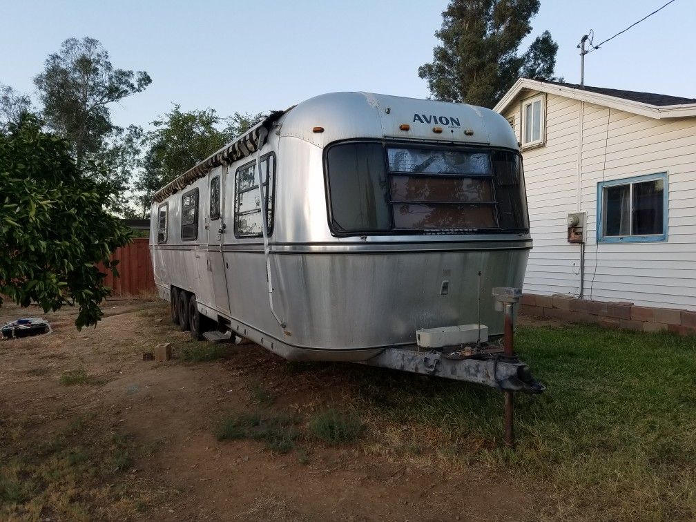 1980 Avion 34v (34 foot) Camper trailer - like Airstream for Sale in ...
