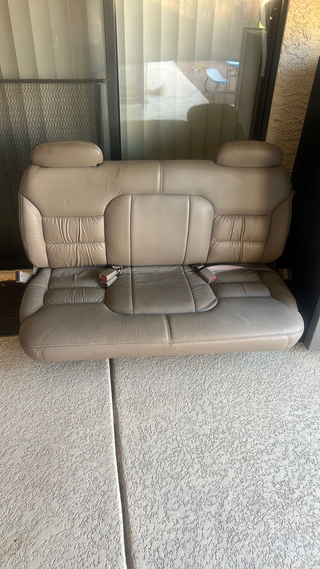 3rd Row Seat For Chevy Suburban Or Tahoe Fits 2000 -2006 for Sale in ...