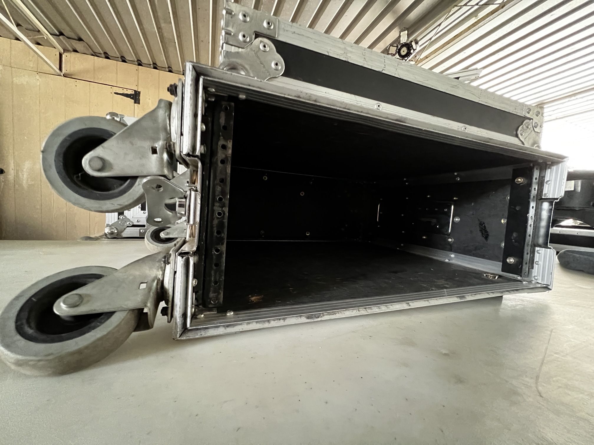 marathon amplifier case for Sale in Fontana, CA - OfferUp