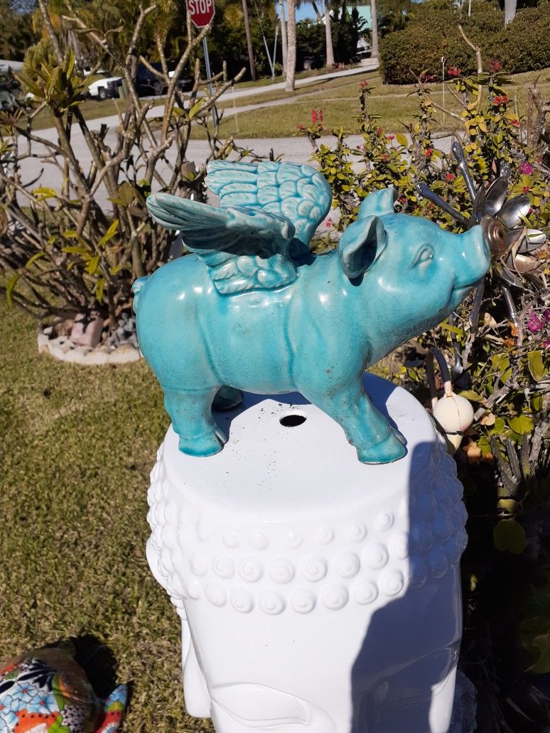 Cute Blue Flying Pig Statue for Sale in Dunedin, FL - OfferUp