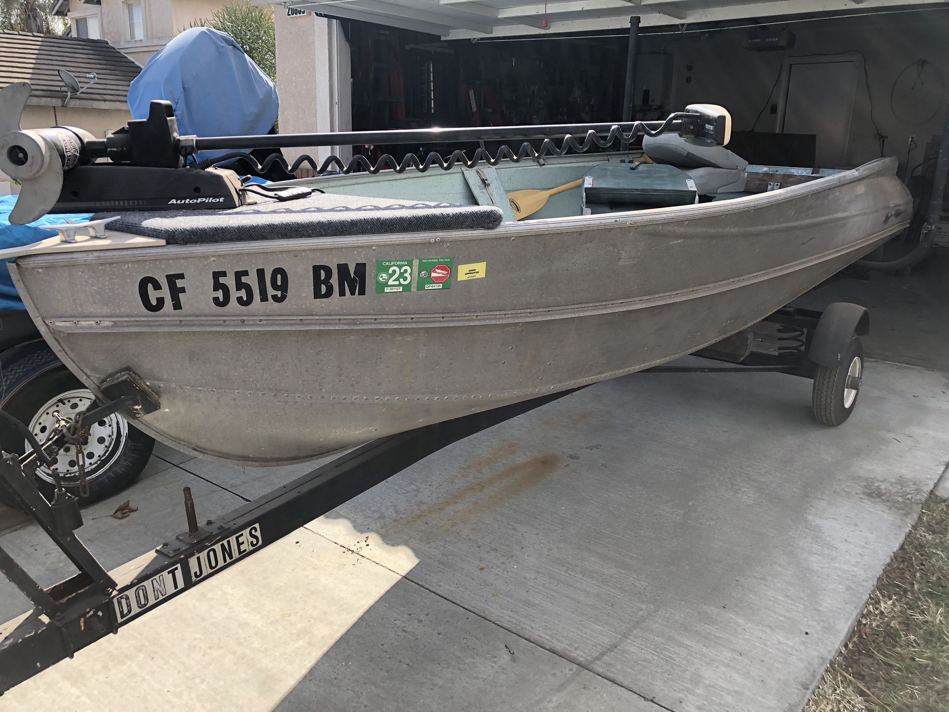 Valco Aluminum Fishing Boat for Sale in Riverside, CA - OfferUp