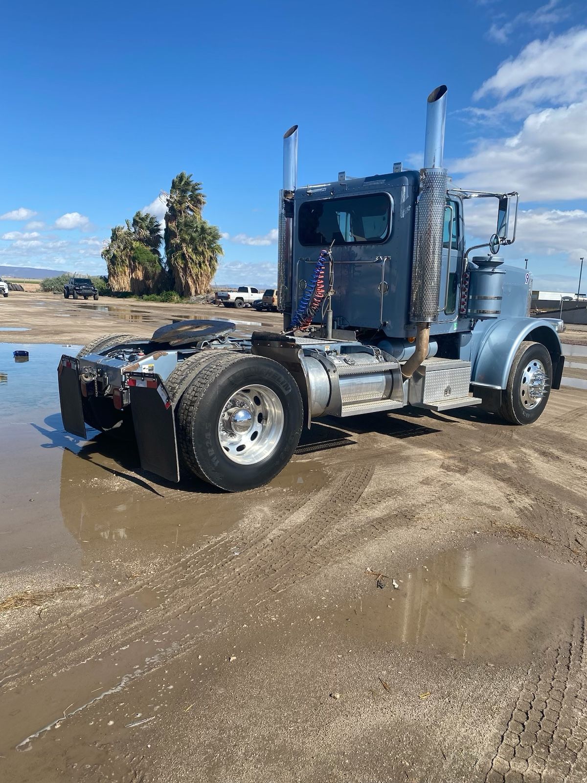 2009 Peterbilt 388 for Sale in Houston, TX - OfferUp