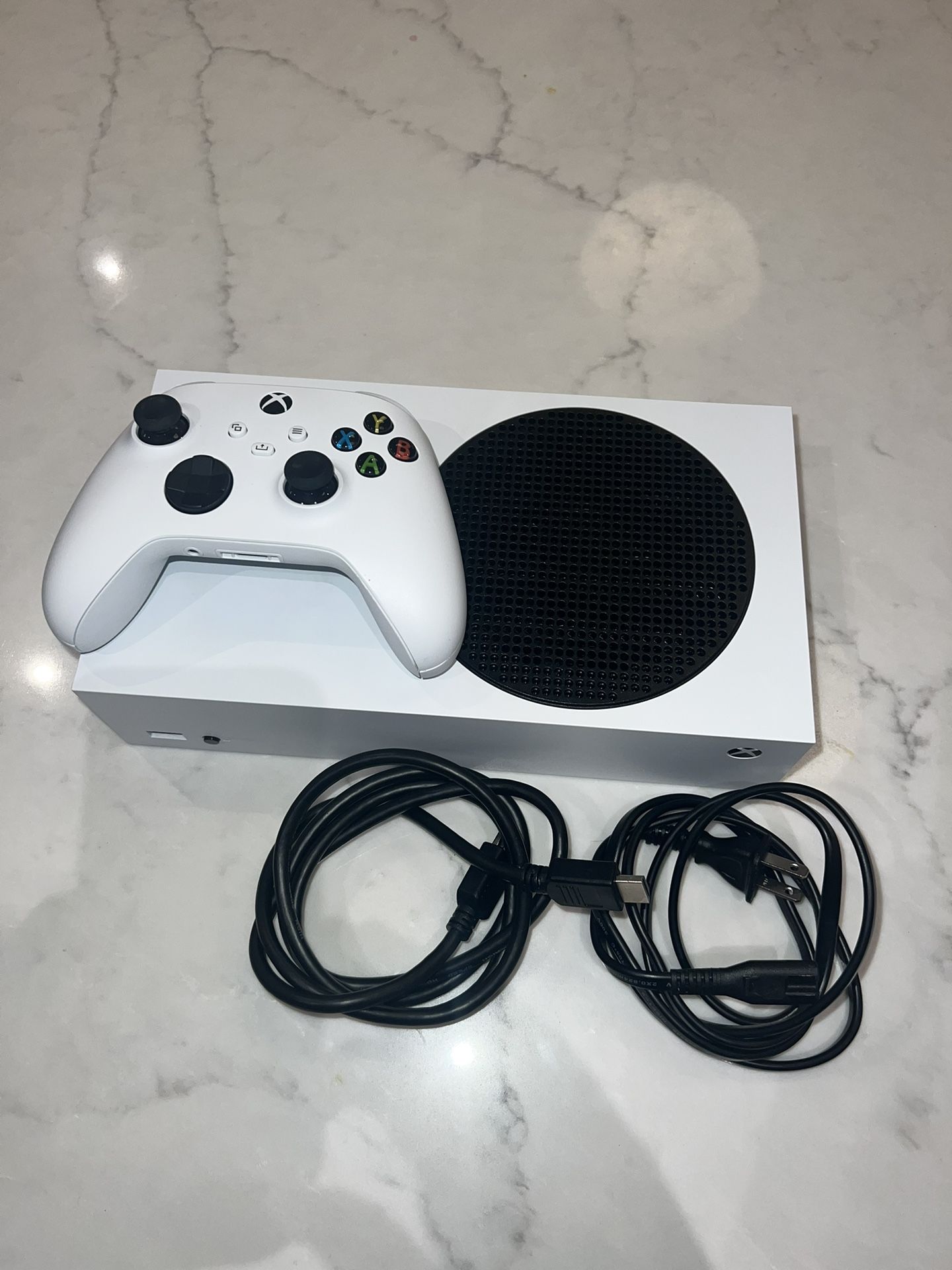 Almost New Xbox Series S 512gig for Sale in Scottsdale, AZ - OfferUp