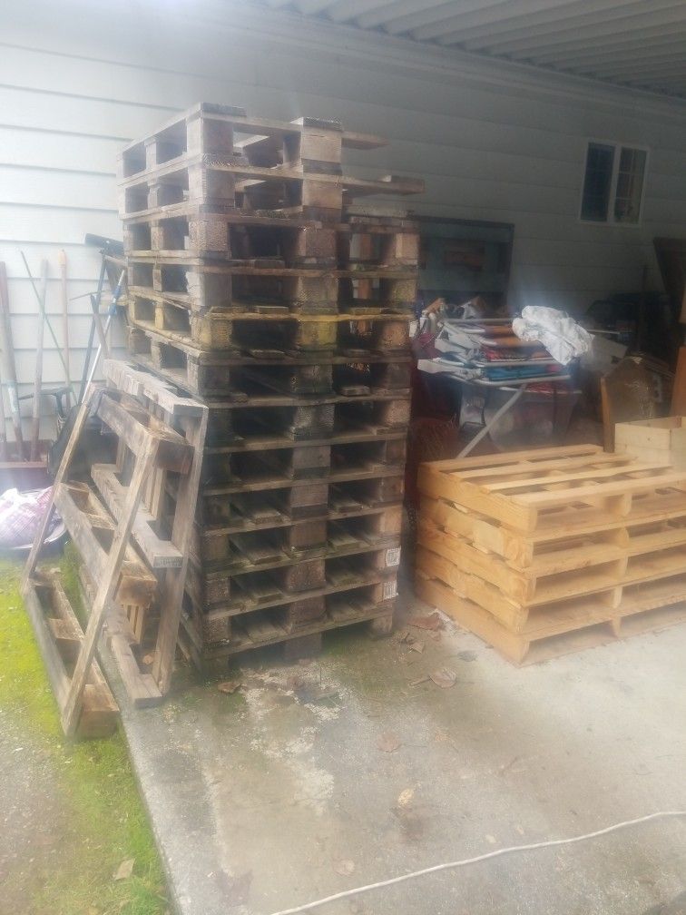 Free Pallets for Sale in Arlington, WA - OfferUp