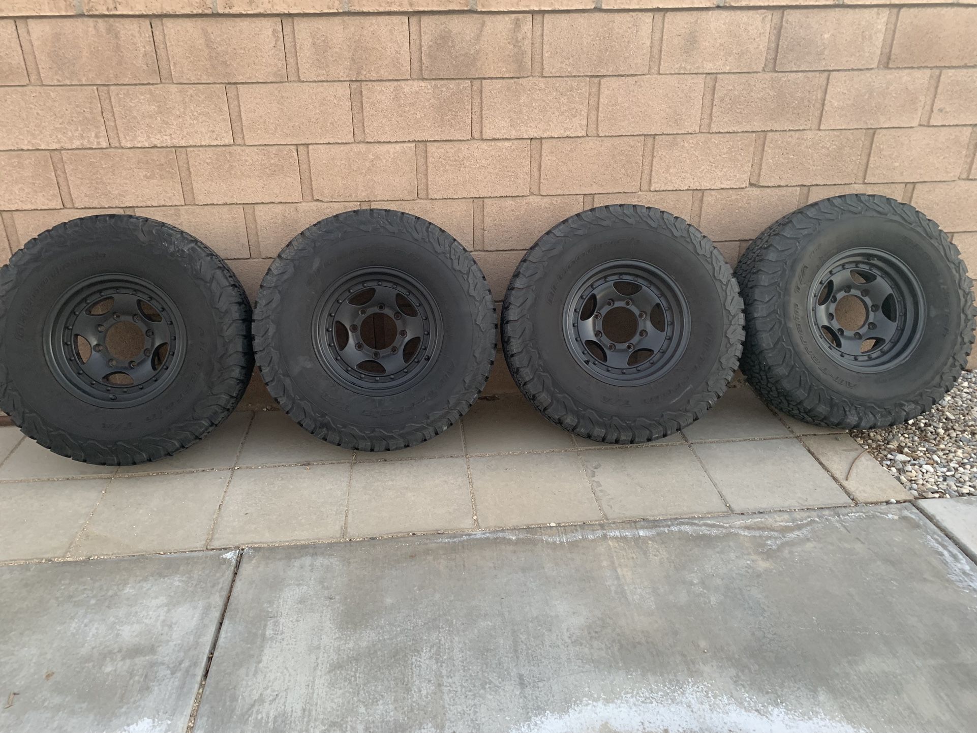 BFG KO2 285/75r16 8x170 for Sale in Apple Valley, CA - OfferUp