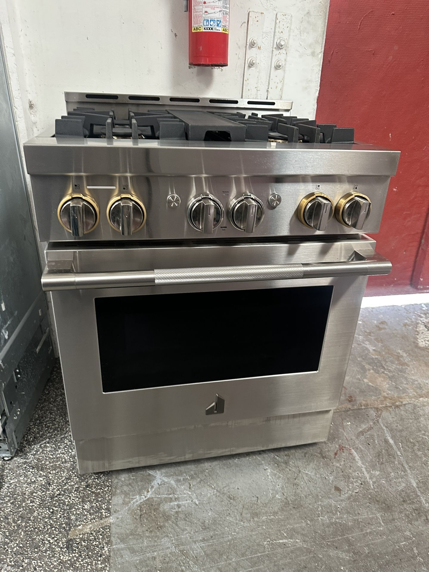 30 inch JennAir Stove |Range for Sale in Upland, CA - OfferUp