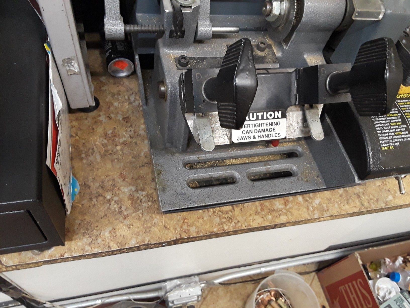 Hilman 4000 key making machine. Automatic/Manual. 500$ O.B.O for Sale ...