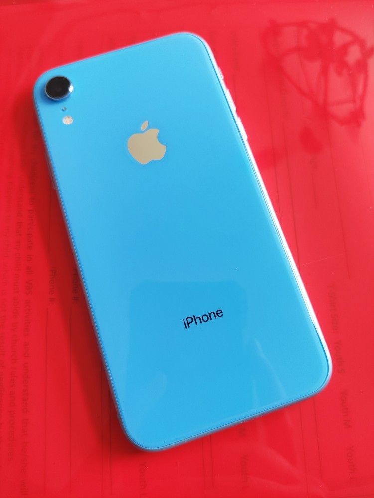 Apple Iphone XR 64GB Blue ATT CRICKET BOOST PURETALK for Sale in ...