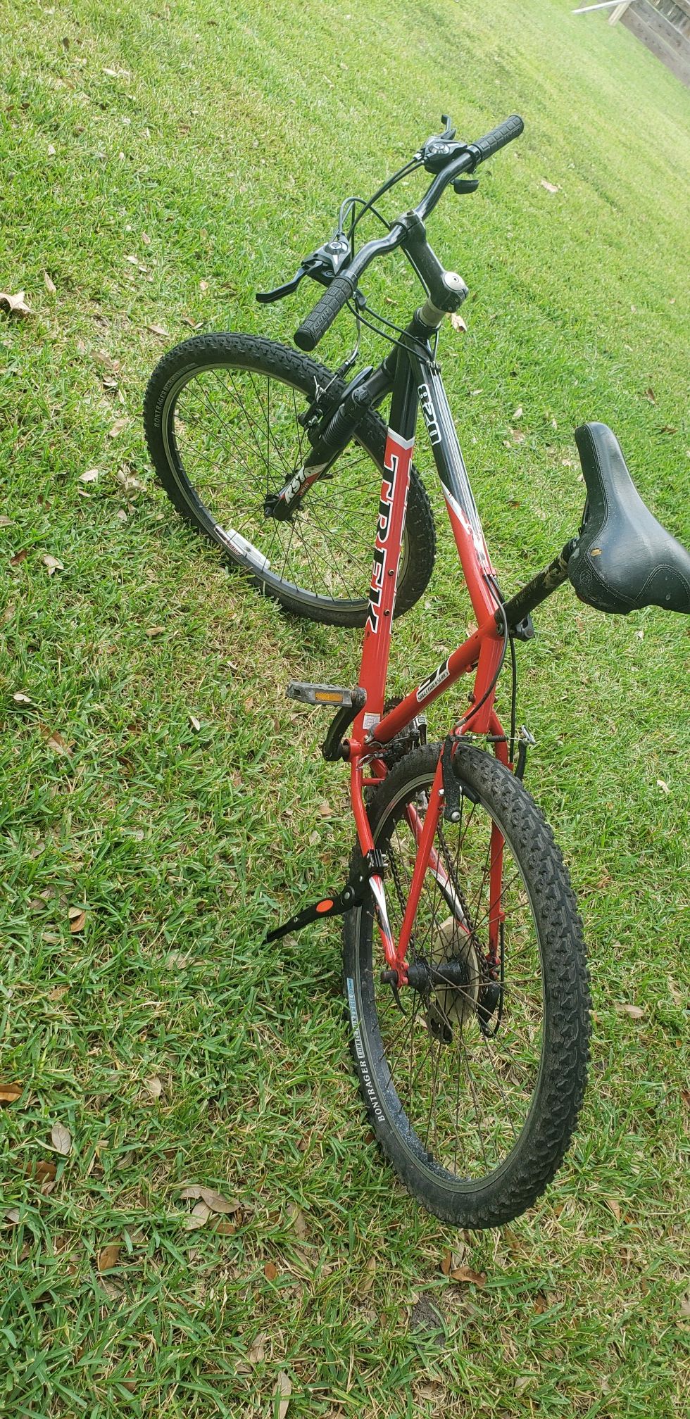 TREK 820 ST BIKE SIZE 26" FRAME SIZE 19.5, EN MUY BUENAS CONDICIONES ...