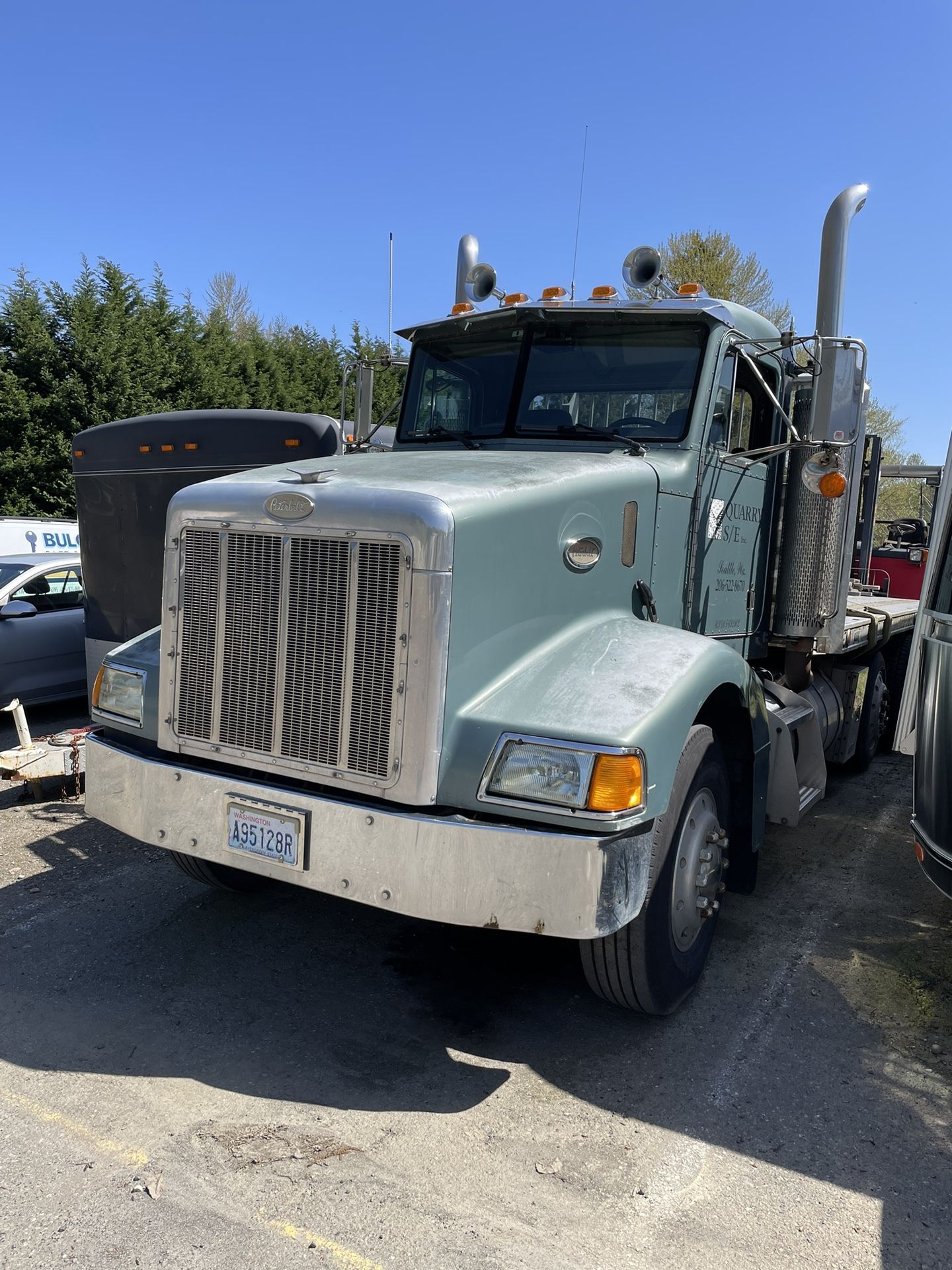 1997 Peterbilt FB 385 Truck And Moffett Forklift for Sale in ...