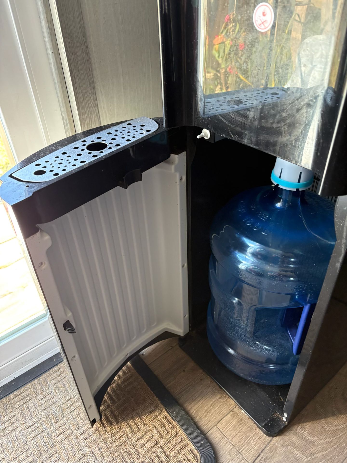 Water Machine. $50 for Sale in Houston, TX - OfferUp
