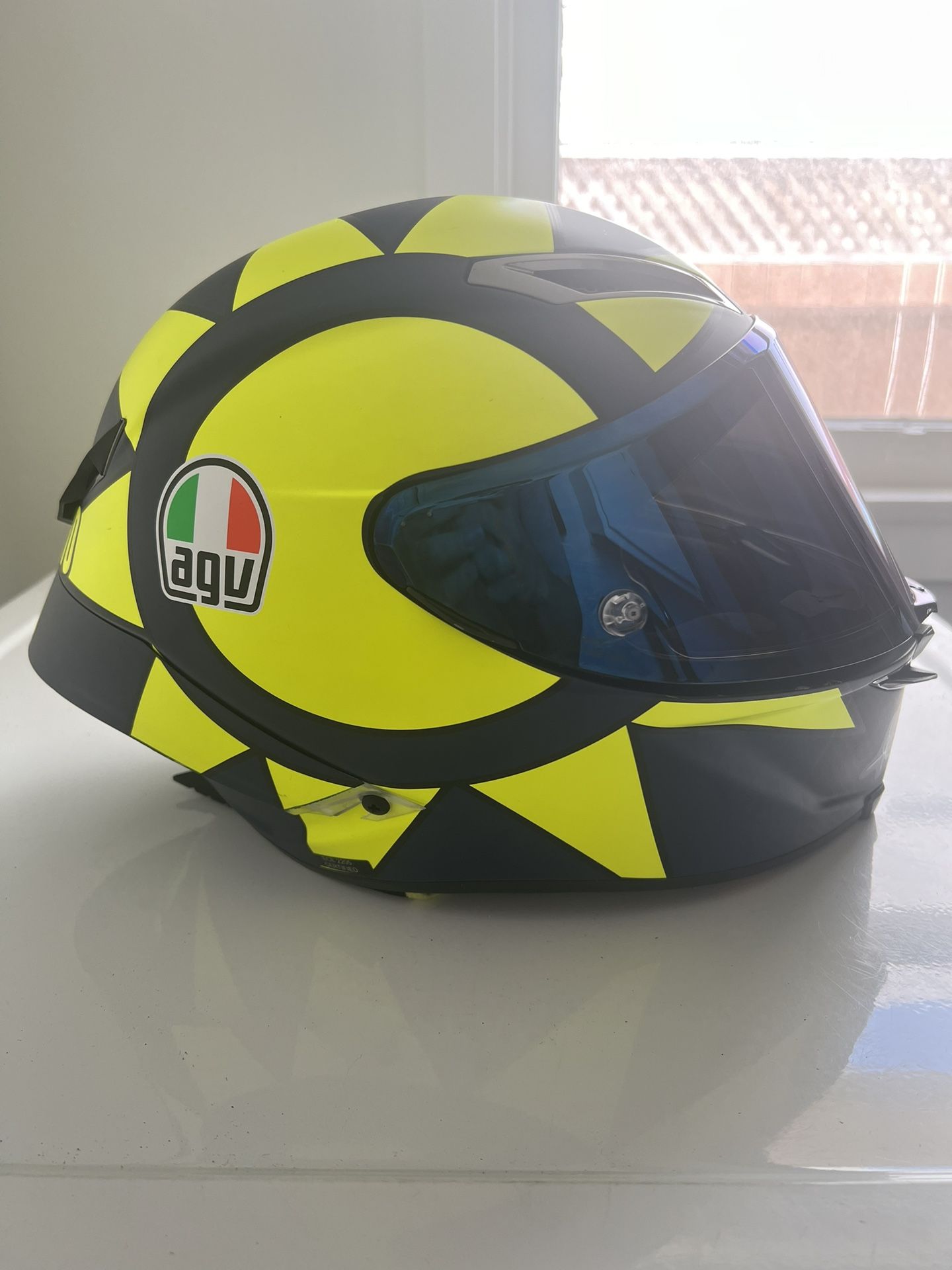AGV Pista GP R Soleluna Motorcycle Racing Helmet for Sale in Las Vegas ...