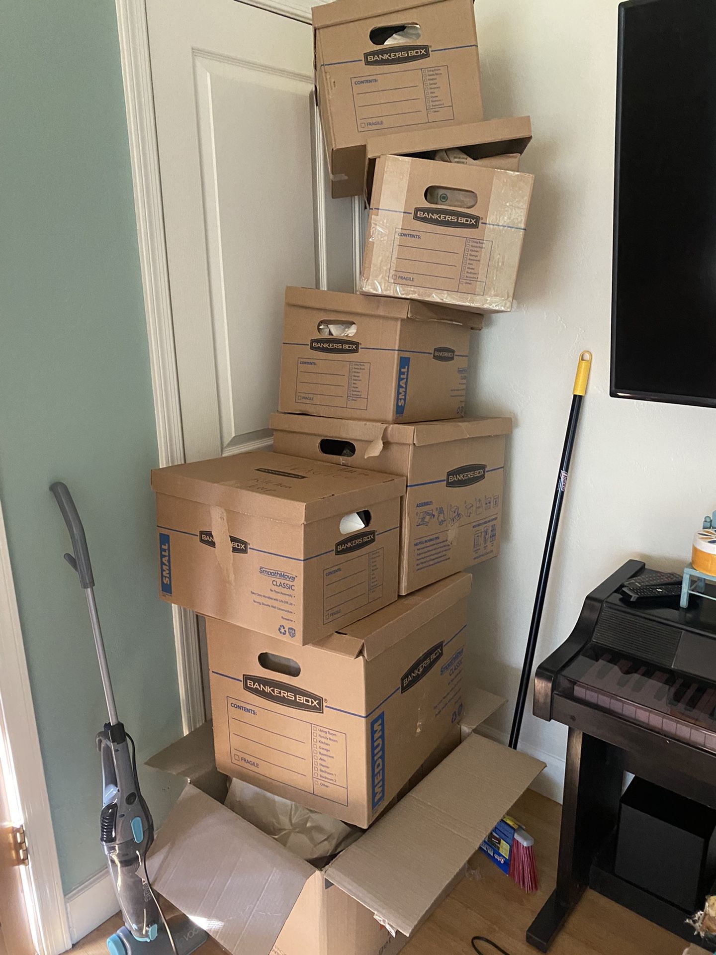 Free Moving Boxes for Sale in Phoenix, AZ - OfferUp