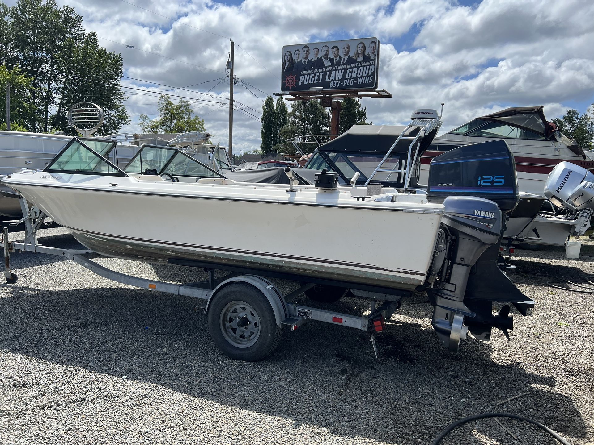 1980/1998 Tiderunner Fiberglass for Sale in Roy, WA - OfferUp