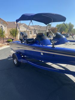 2005 Tracker Avalanche 18’ for Sale in Las Vegas, NV - OfferUp