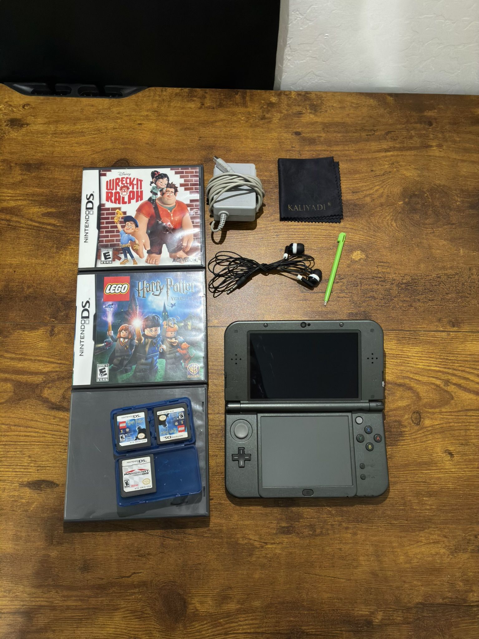 New Nintendo 3DS XL Bundle for Sale in Phoenix, AZ - OfferUp