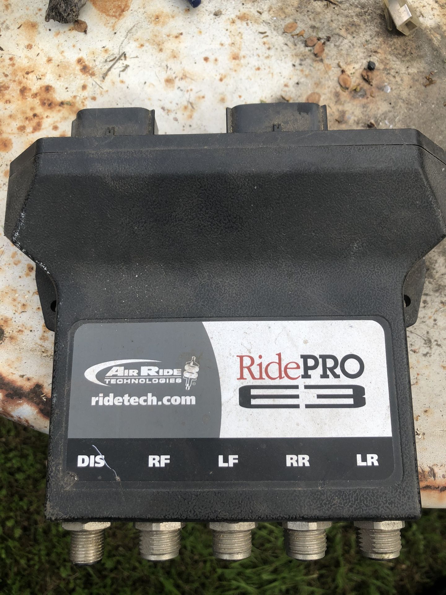 Air ride Technologies Control module solenoids and tank for Sale in ...