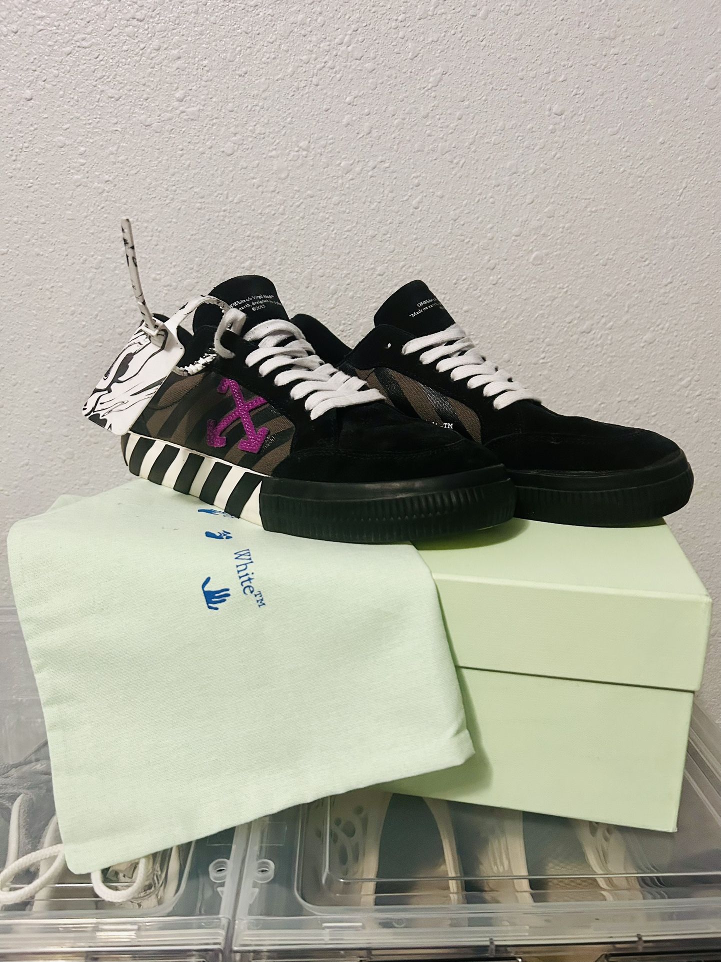Off White Vulc Sneaker for Sale in San Antonio, TX - OfferUp