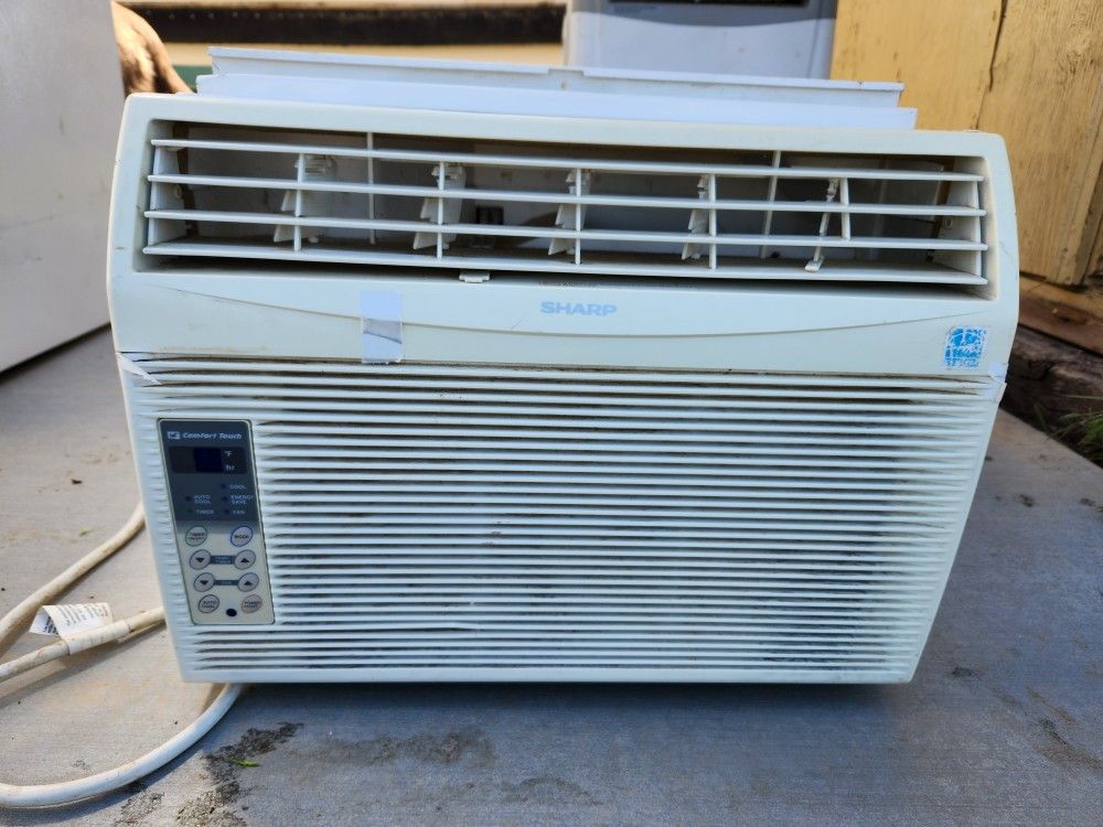 Sharp Comfort Touch Air Conditioner for Sale in Moxee, WA - OfferUp
