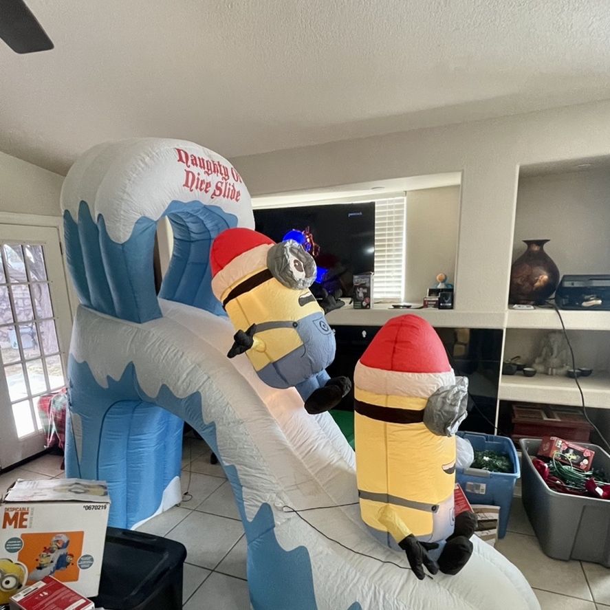 Despicable Me Christmas Inflatable
