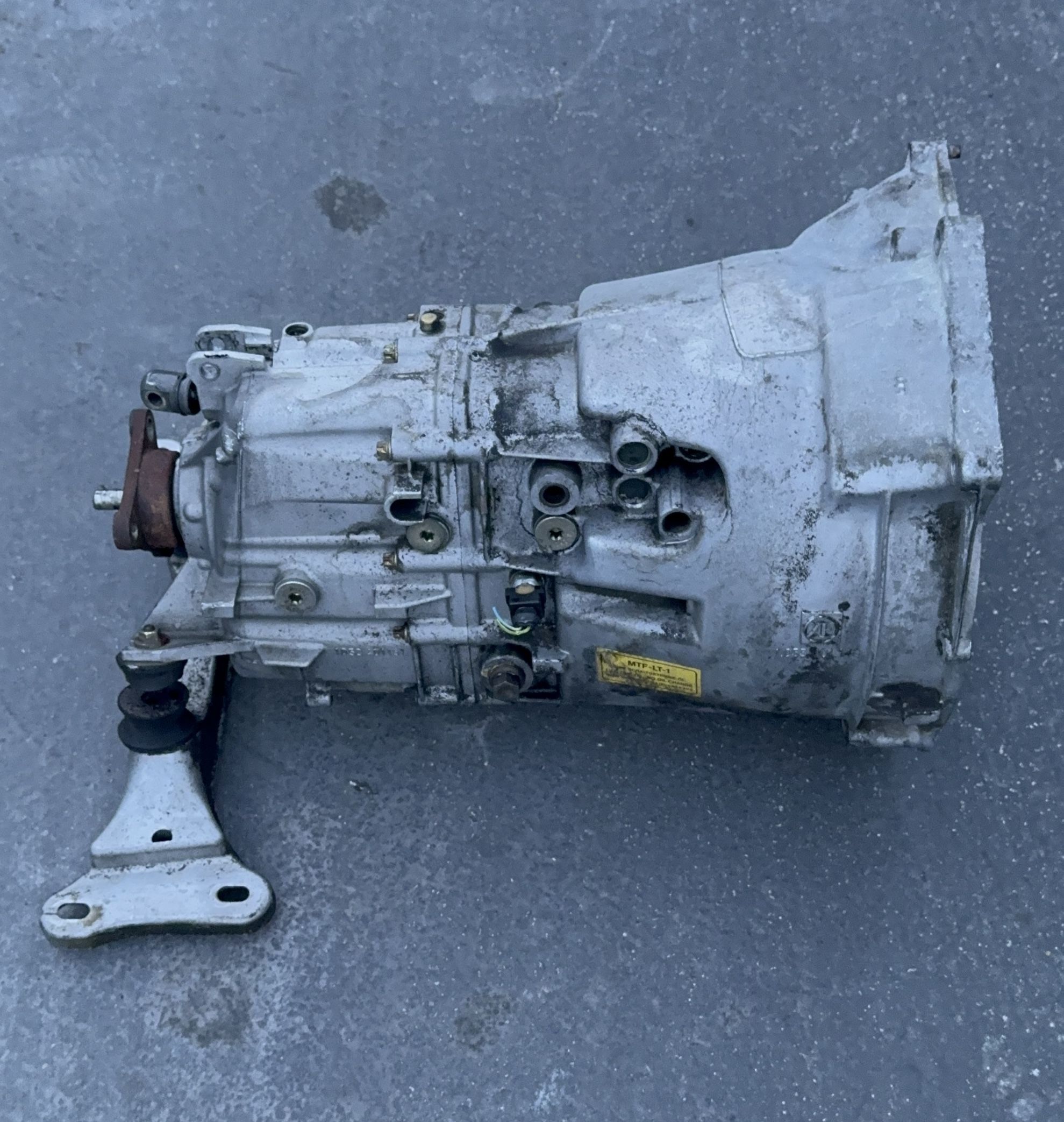 BMW 530i 528i 330i 325i E39 E46 E36 ZF S5D 320Z MANUAL GEARBOX 5 SPED ...