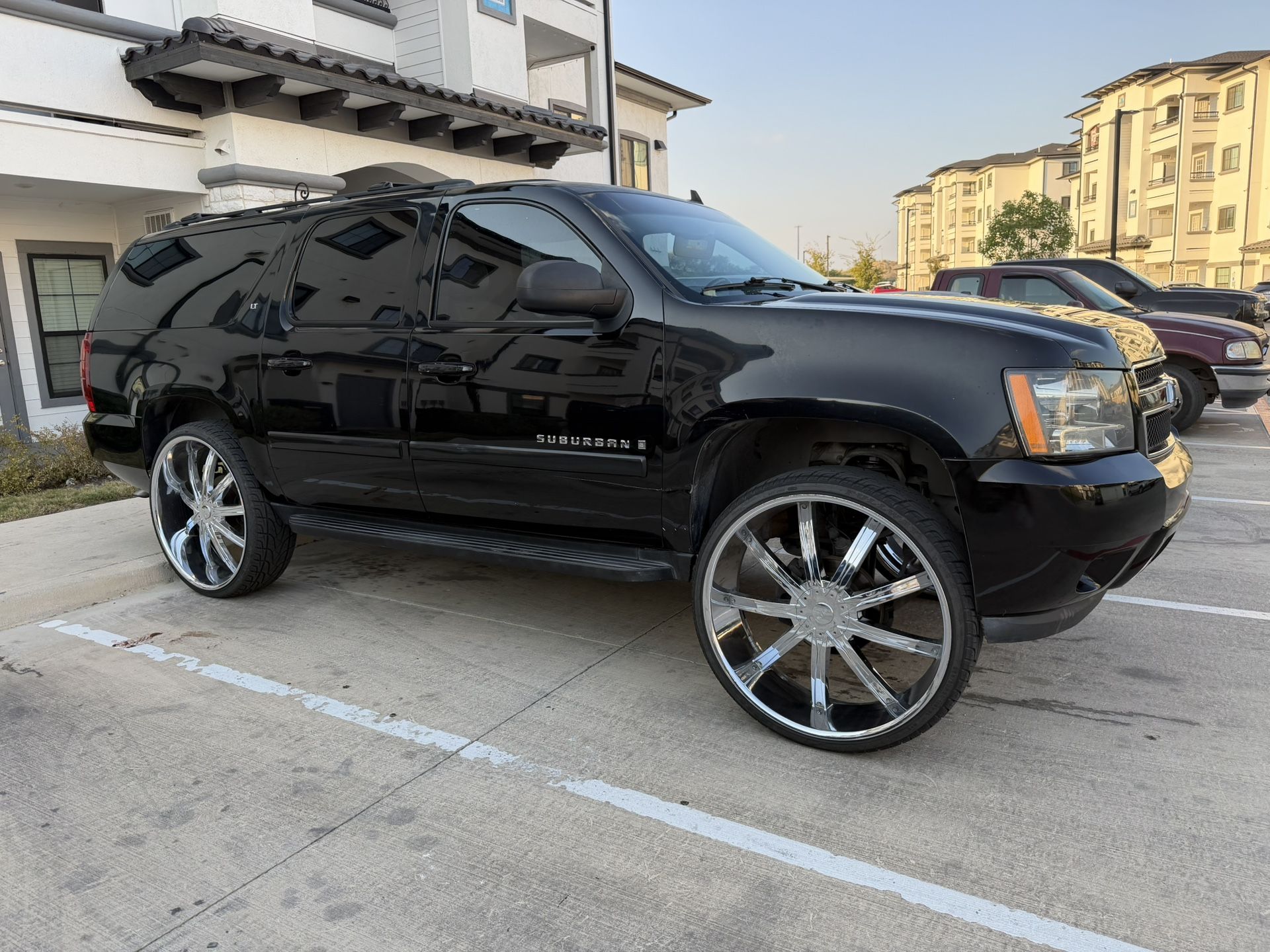 30 Inch Rims 6 Lug Universal for Sale in San Antonio, TX - OfferUp