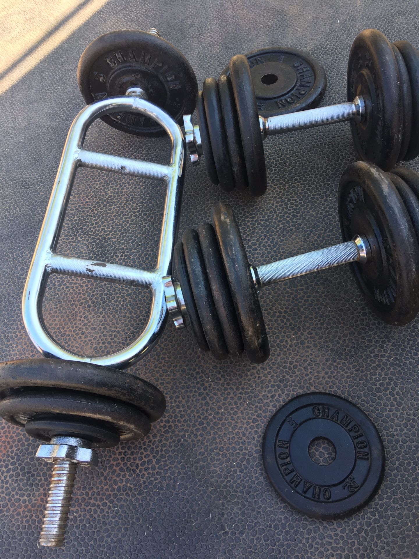 135 lbs of Champion - Standard weights / plates. Dumbbell and Triceps ...
