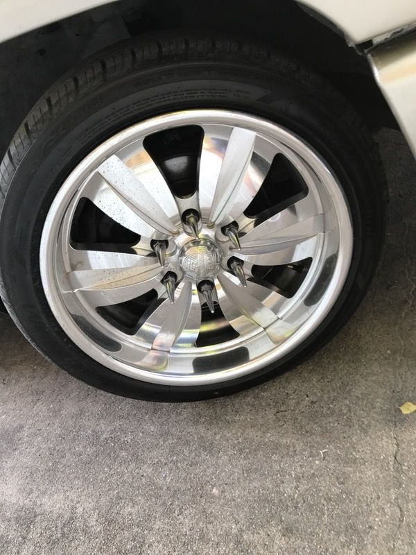 $900 obo need gone ASAP Centerline Lexi ll billets (18) 225/45/18 99 ...