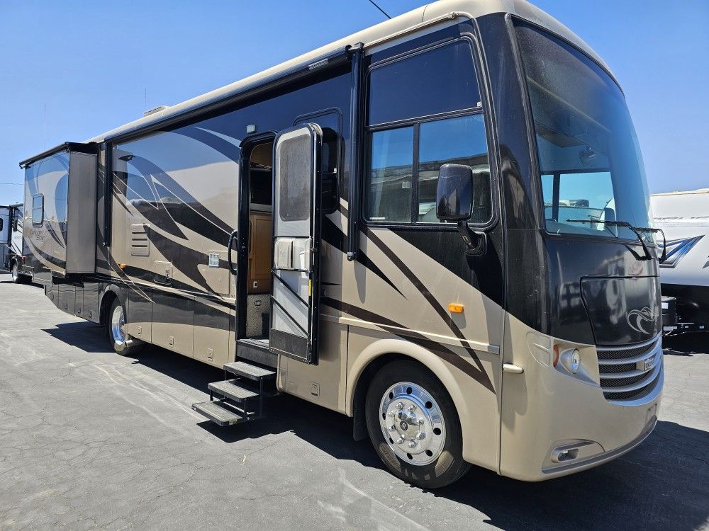 2011 Newmar Canyon Star 3411 for Sale in Quartz Hill, CA - OfferUp