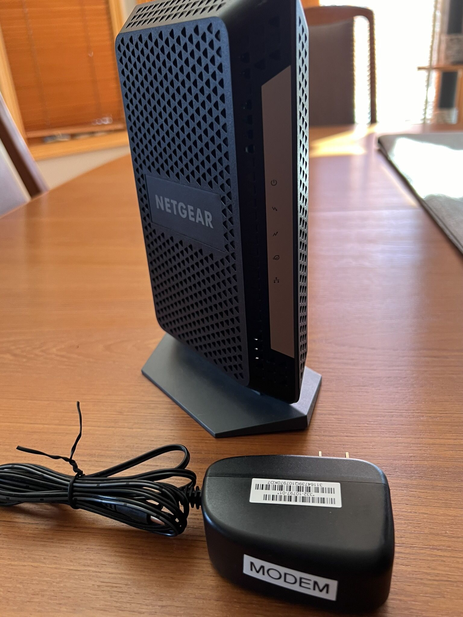 Netgear CM1000 DOCSIS Ultra-High Speed 3.1 Xfinity Compatible Cable ...