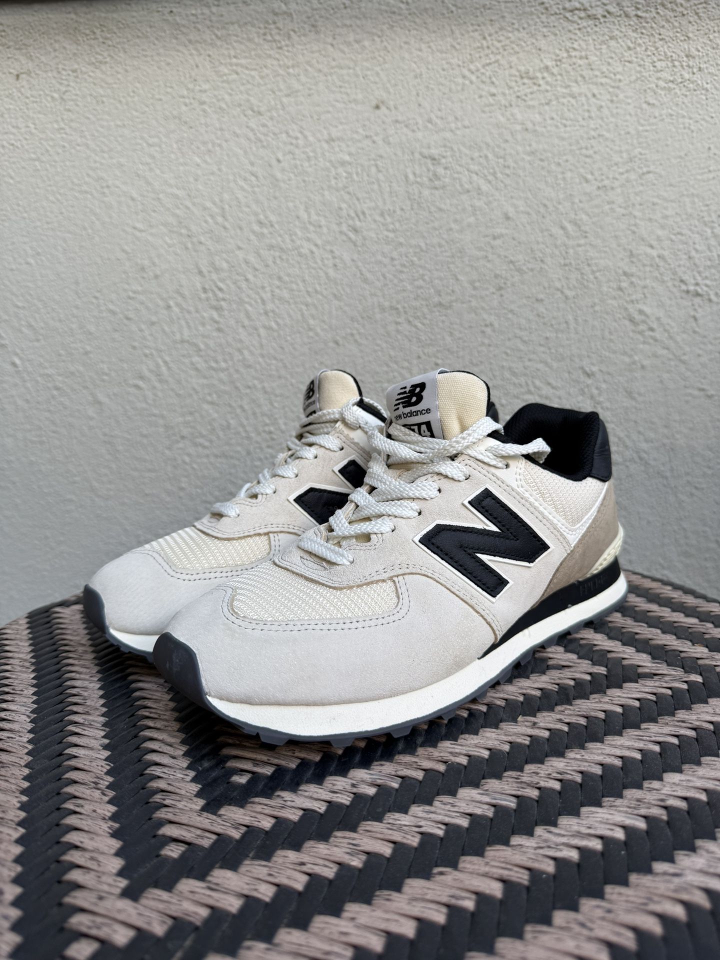 New Balance 574 for Sale in South Gate, CA - OfferUp