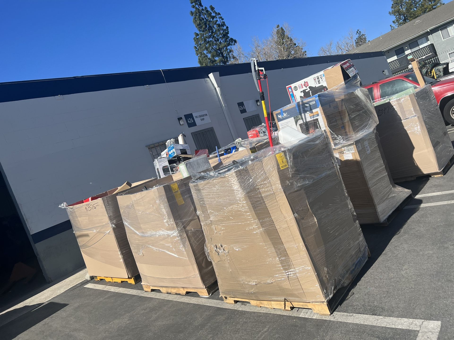 Lowes General Merchandise for Sale in Fontana, CA - OfferUp