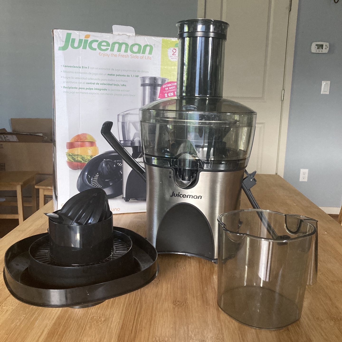Juiceman 2 Speed All in One Automatic Juice Extractor and Citrus Juicer for Sale in Tigard OR OfferUp