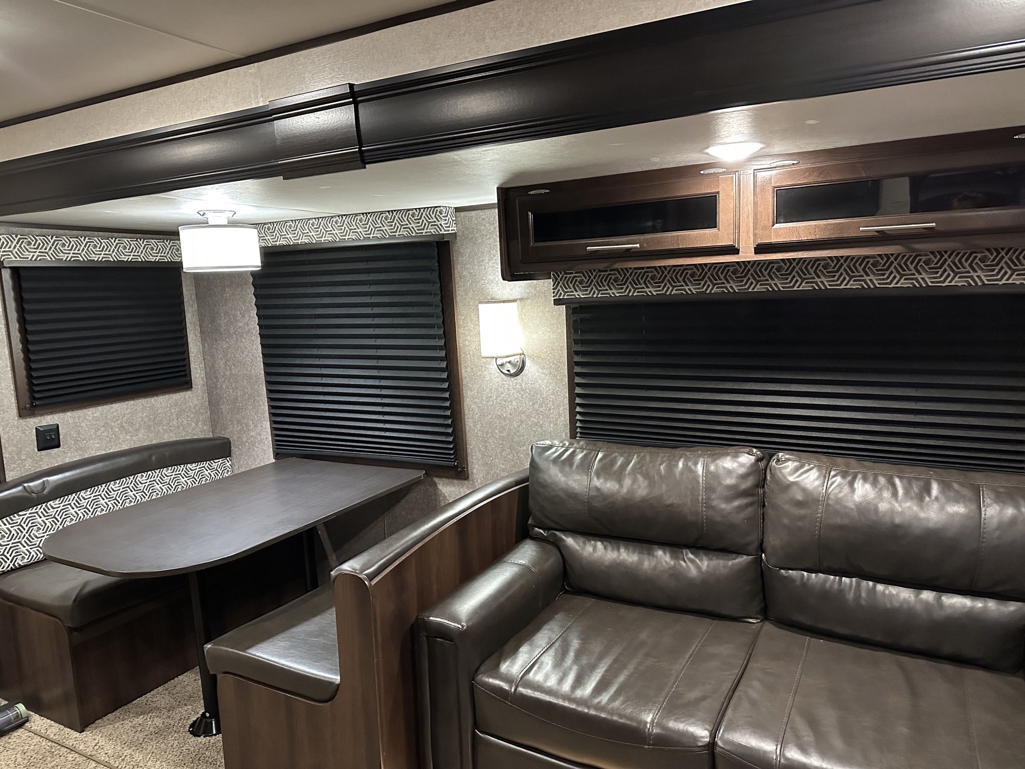 2019 Jayco Jayflight for Sale in Gilbert, AZ - OfferUp