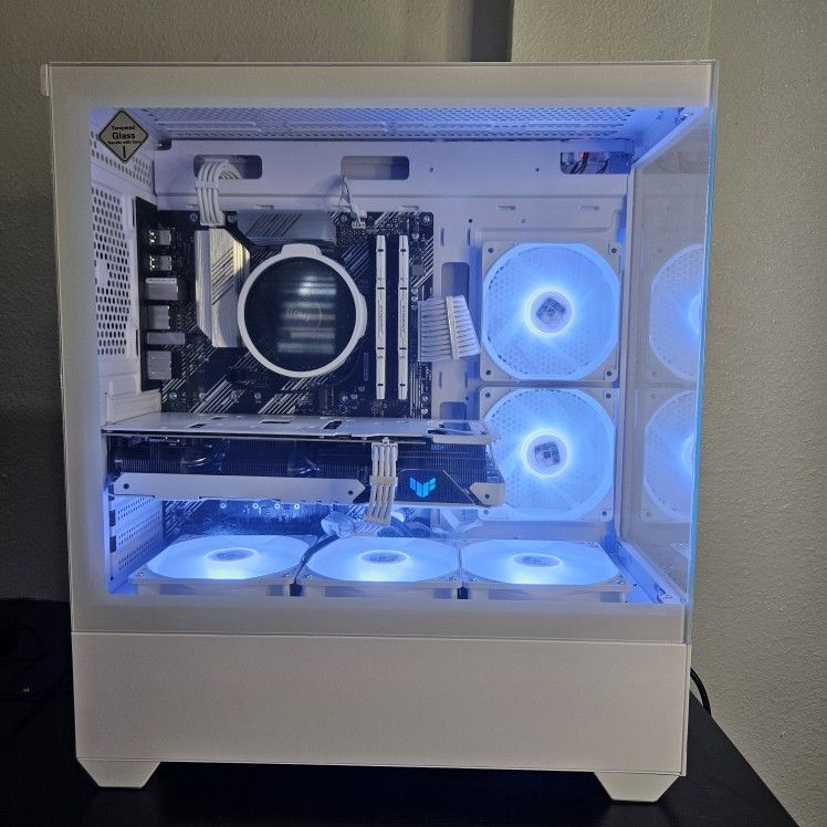 Gaming PC White for Sale in Phoenix, AZ - OfferUp