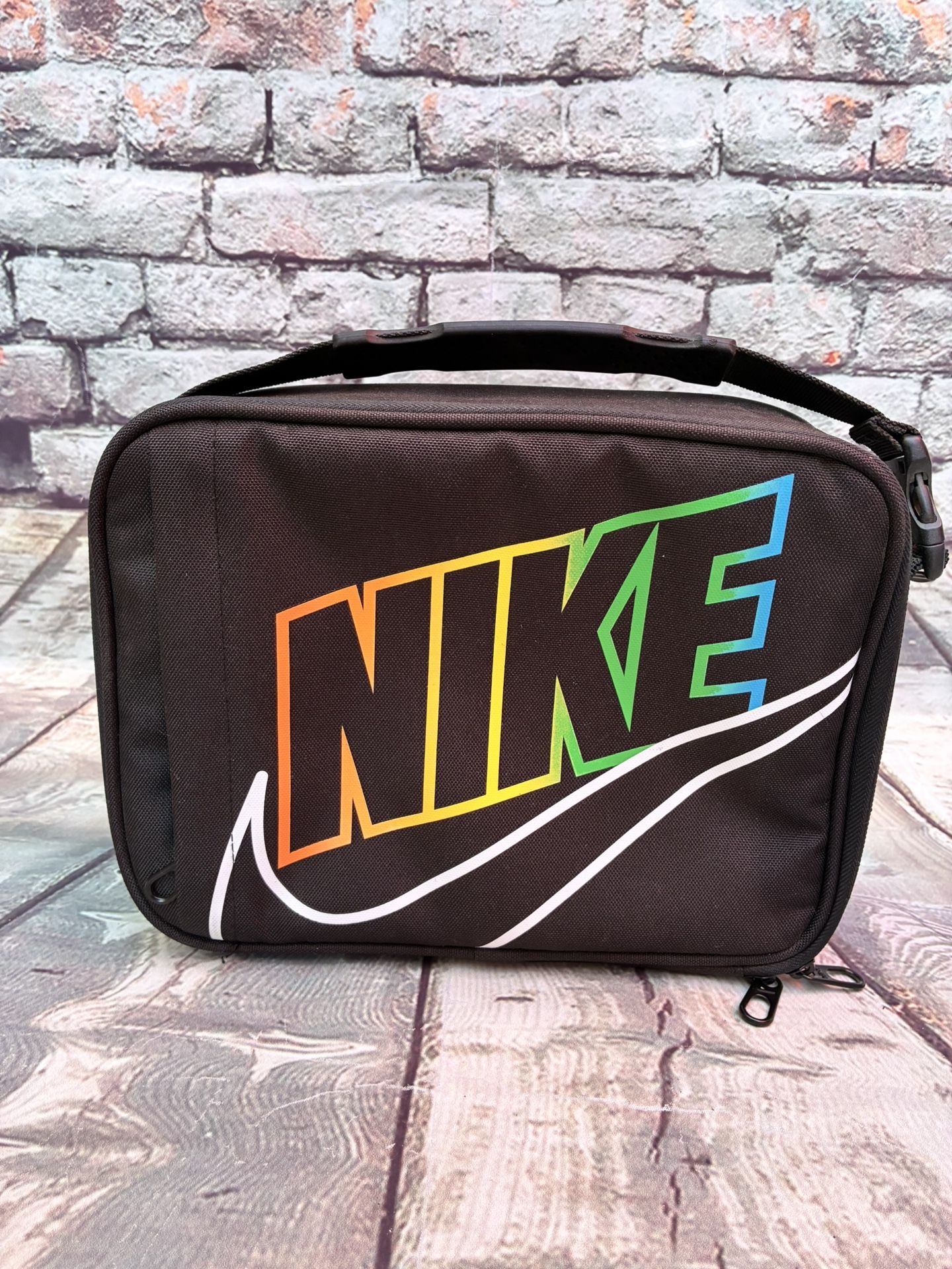 NIKE .. Lunch Box for Sale in Bakersfield, CA - OfferUp