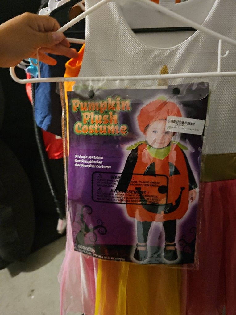 Halloween Costumes for Sale in El Paso, TX - OfferUp