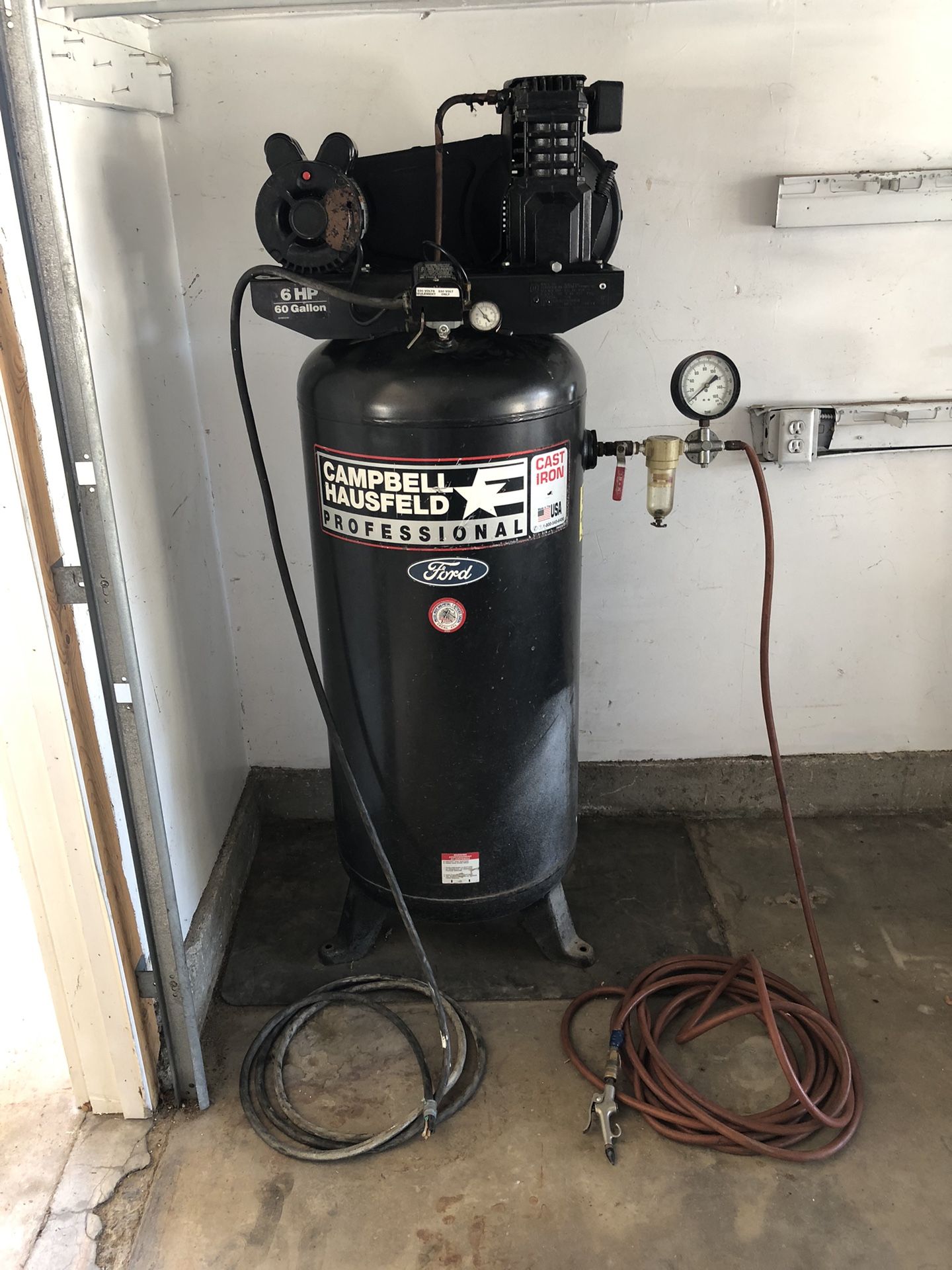 Campbell Hausfeld Air Compressor 6 HP 60 Gallon for Sale in Rialto, CA ...