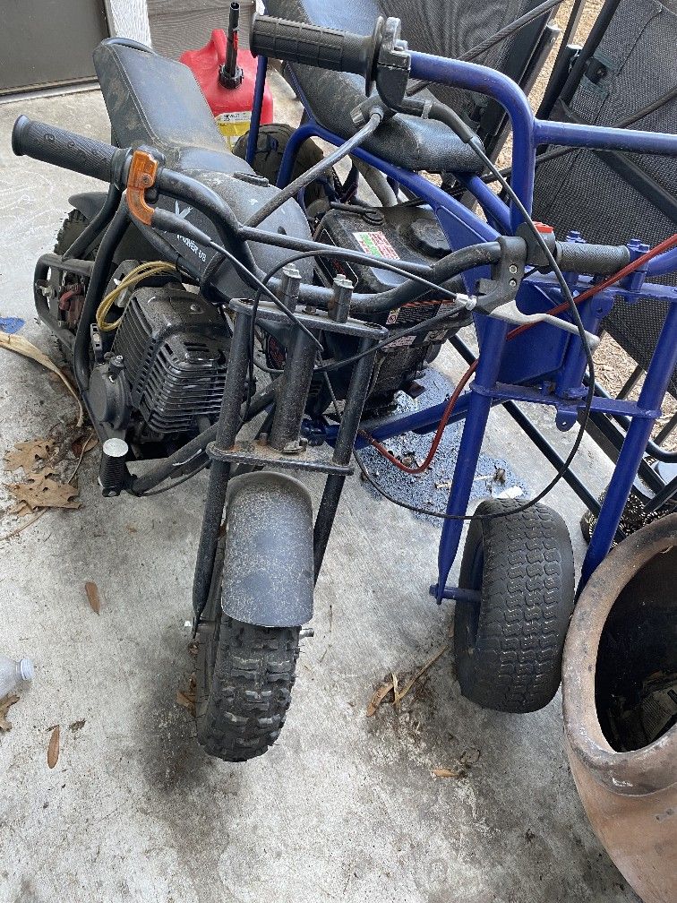 212 Predator Motor Coleman Mini Bike, Blue for Sale in San Antonio, TX ...