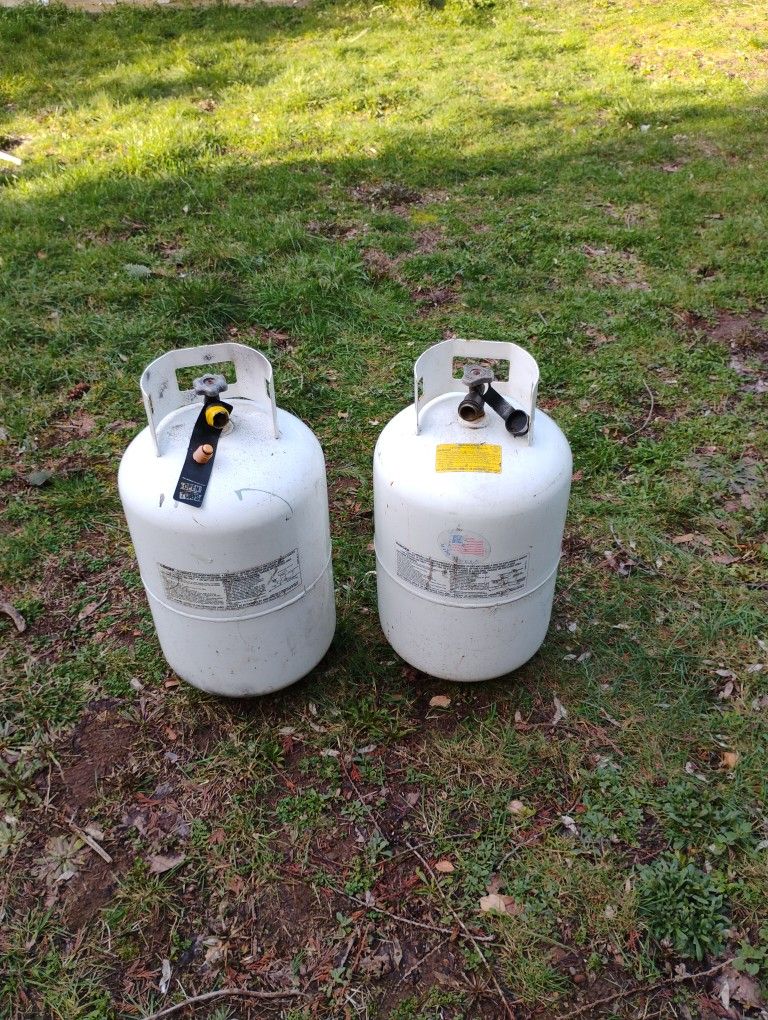 Empty Propane Tanks 30 Gallon And 25 Gallon. for Sale in Portland, OR ...