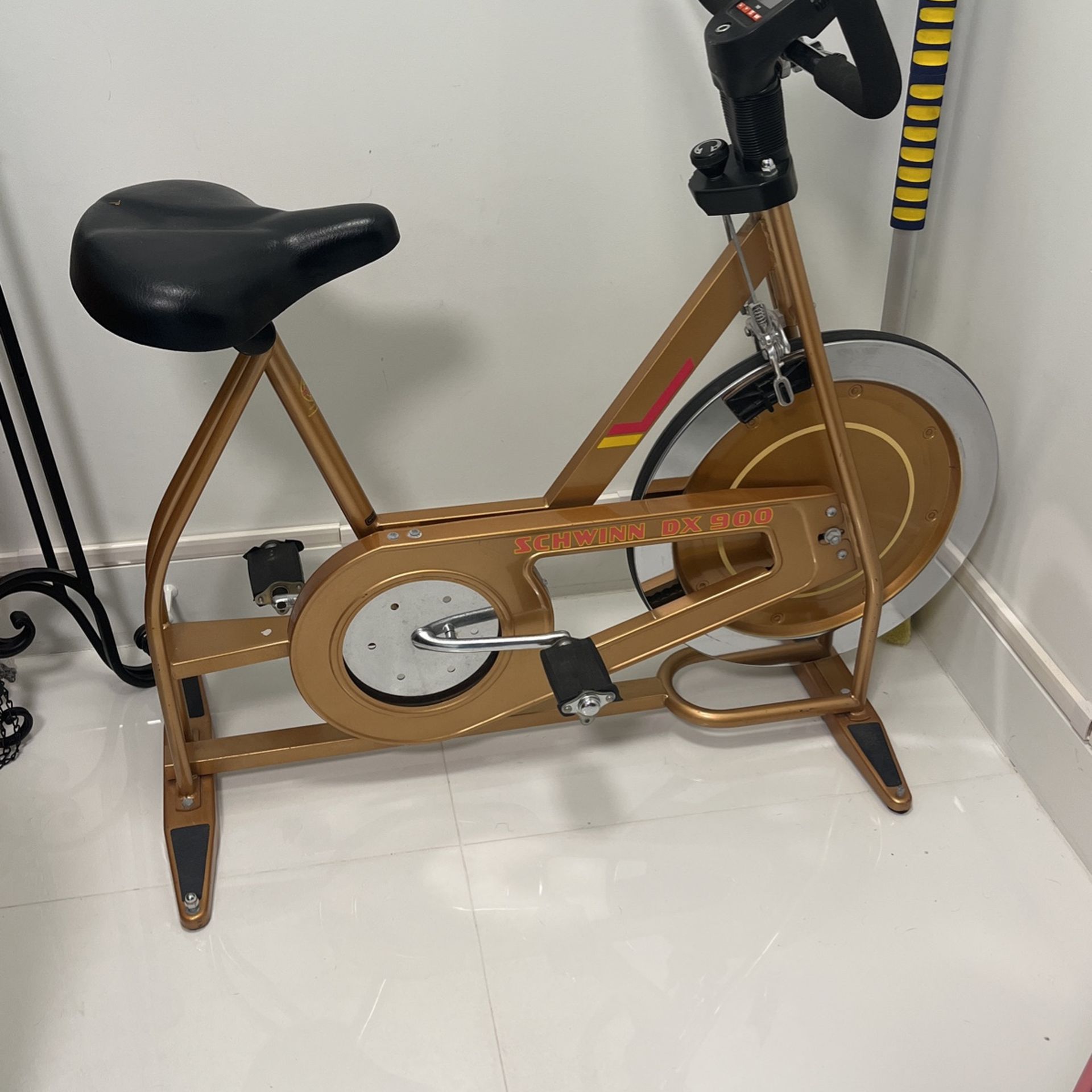 Schwinn dx900 store